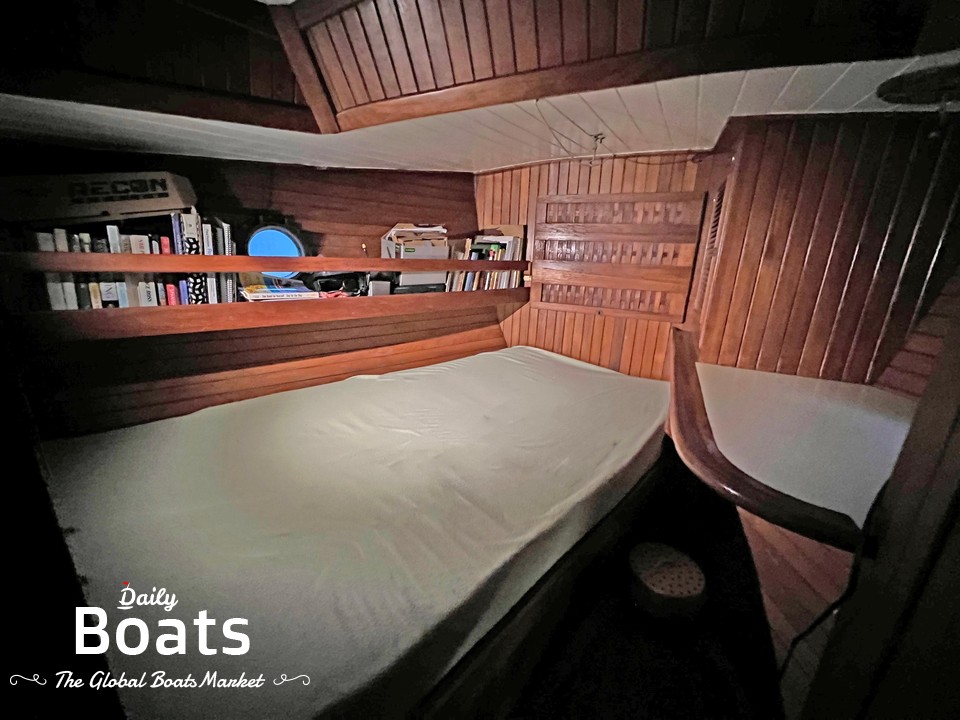 1981 Young Sun 43 for sale. View price, photos and Buy 1981 Young Sun ...