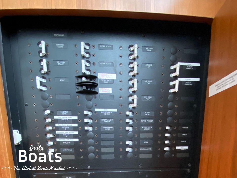 2012 Tiara Yachts 58 Sovran for sale. View price, photos and Buy 2012 ...