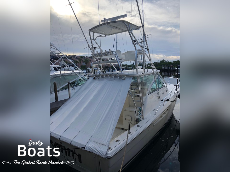 Rampage 38 express for sale - Daily Boats