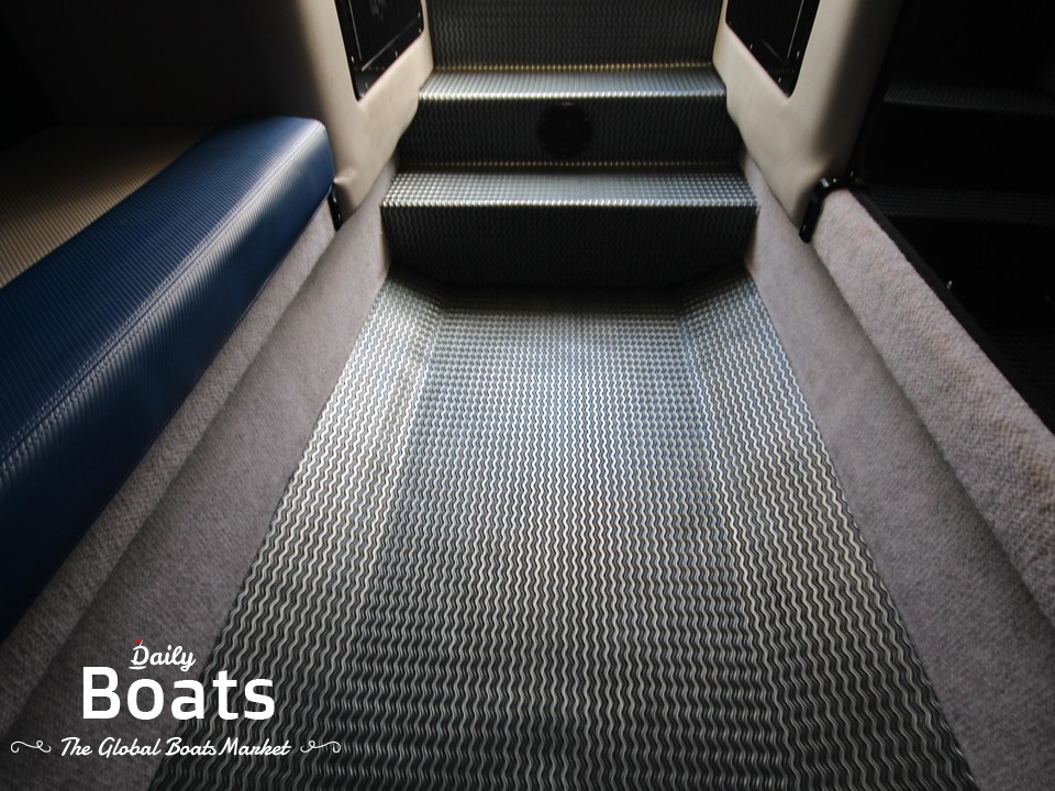 2007 Manta 38 for sale. View price, photos and Buy 2007 Manta 38 #452294