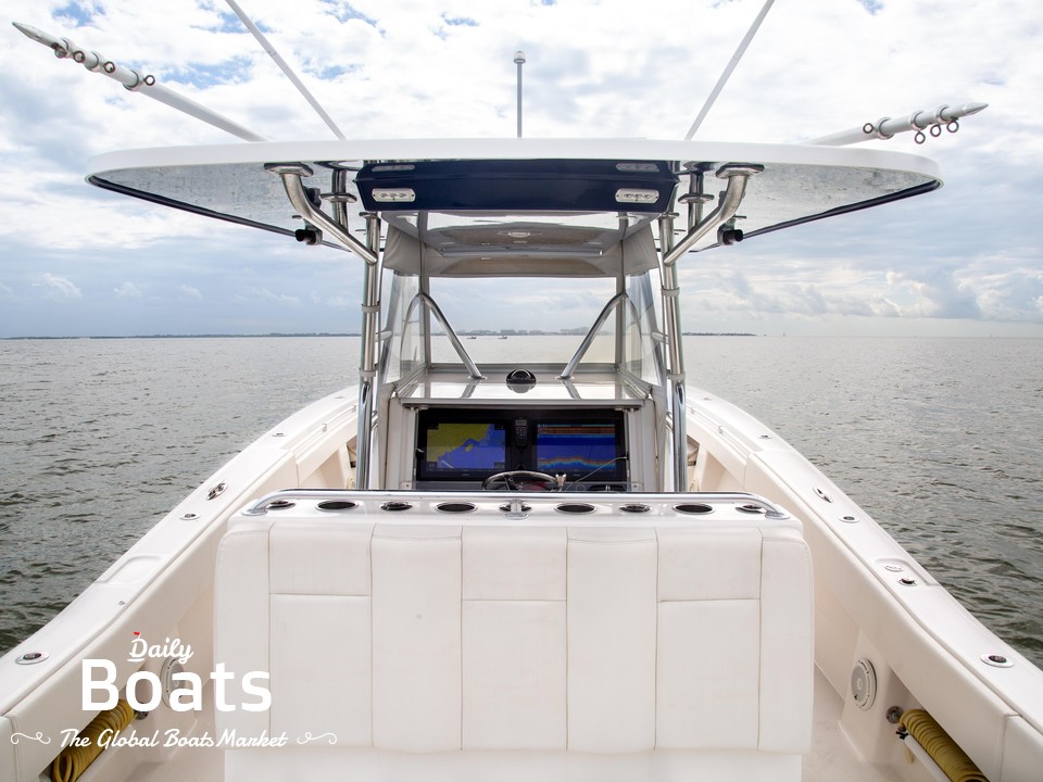 2012 Invincible 42 for sale. View price, photos and Buy 2012 Invincible ...