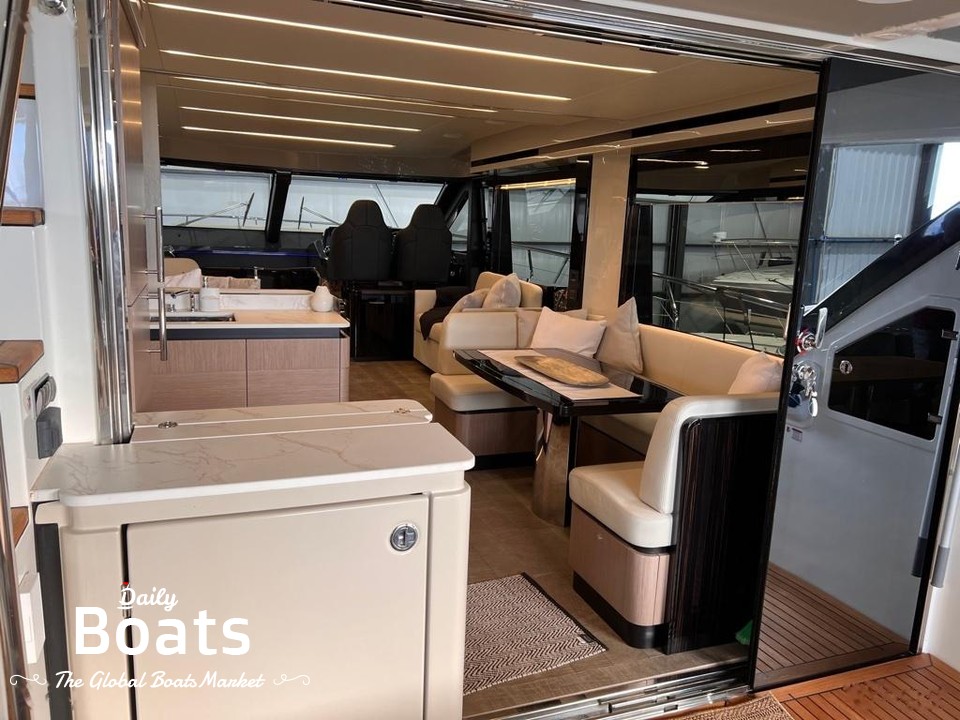 2021 Absolute 62 Fly for sale. View price, photos and Buy 2021 Absolute ...