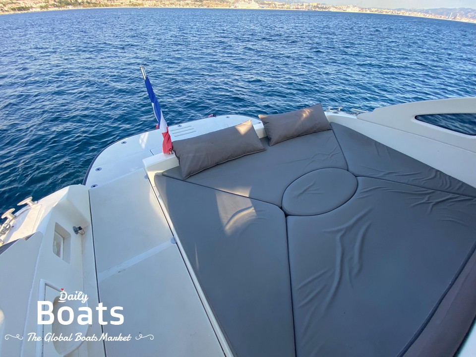 2004 Baia Flash 48 for sale. View price, photos and Buy 2004 Baia Flash ...