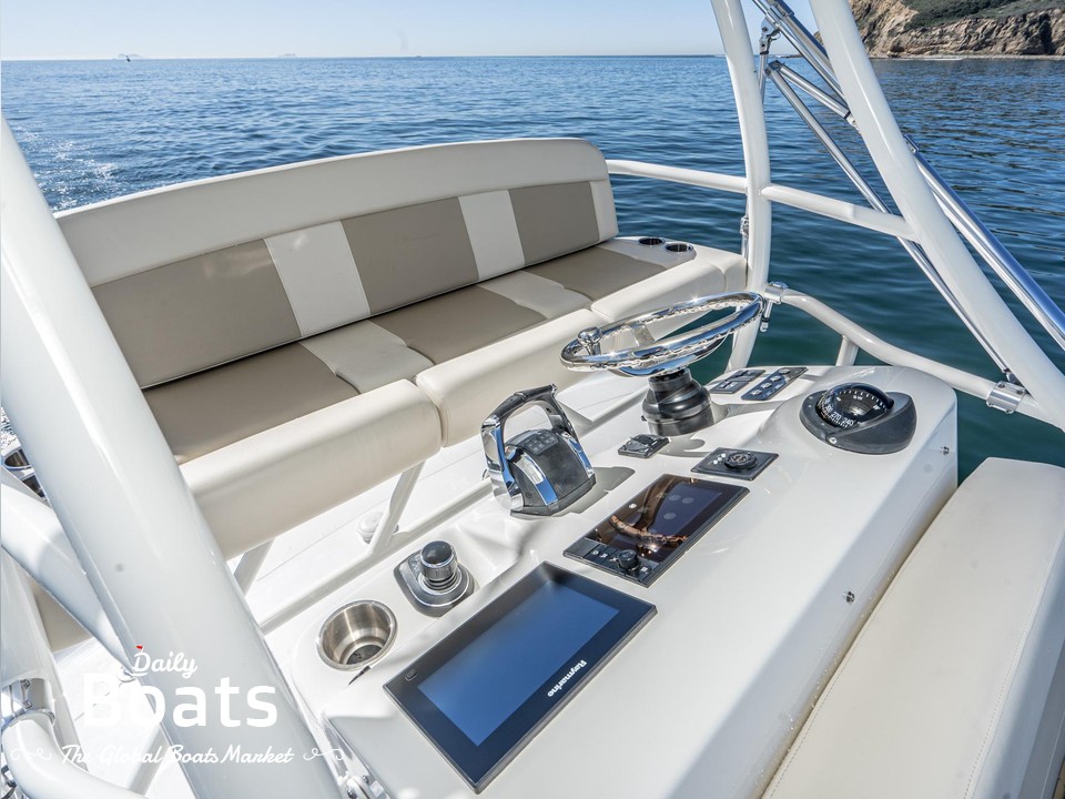 2017 Boston Whaler 420 Outrage for sale. View price, photos and Buy ...