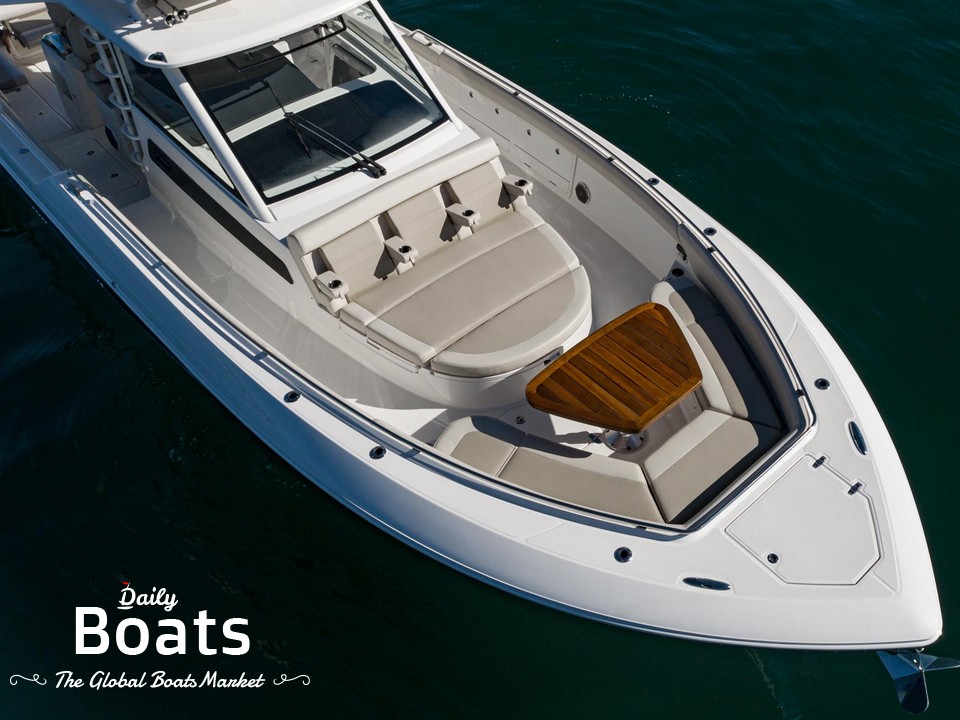 2017 Boston Whaler 420 Outrage for sale. View price, photos and Buy ...