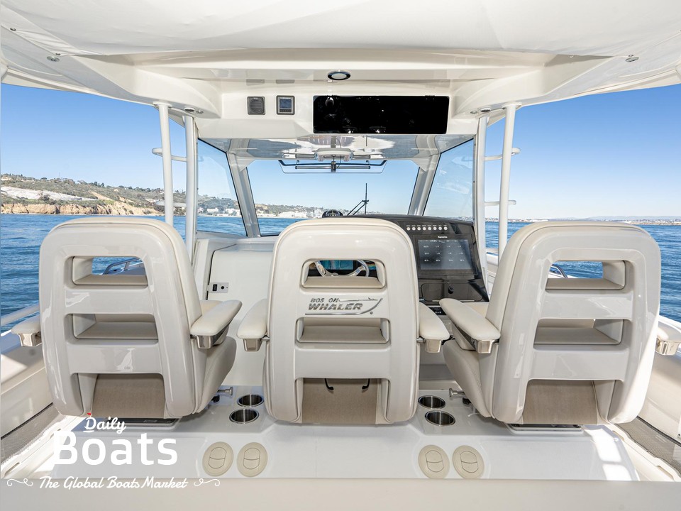 2017 Boston Whaler 420 Outrage for sale. View price, photos and Buy ...