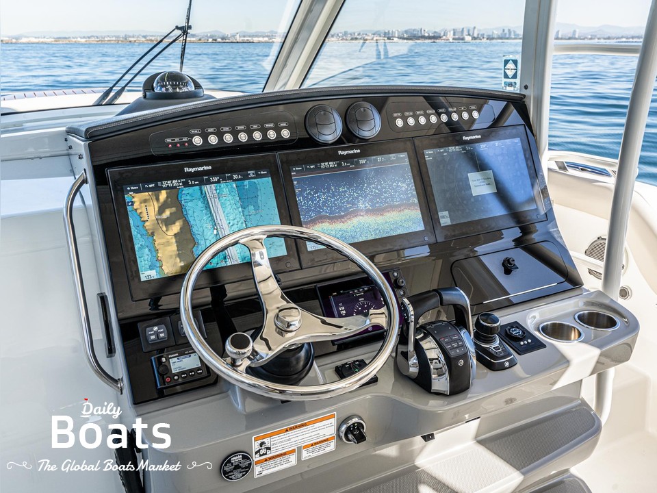 2017 Boston Whaler 420 Outrage for sale. View price, photos and Buy ...