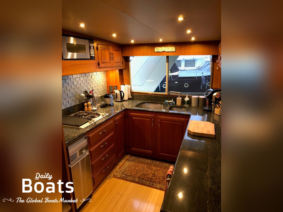 1990 Tollycraft 61 Pilothouse Motor Yacht for sale. View price, photos ...