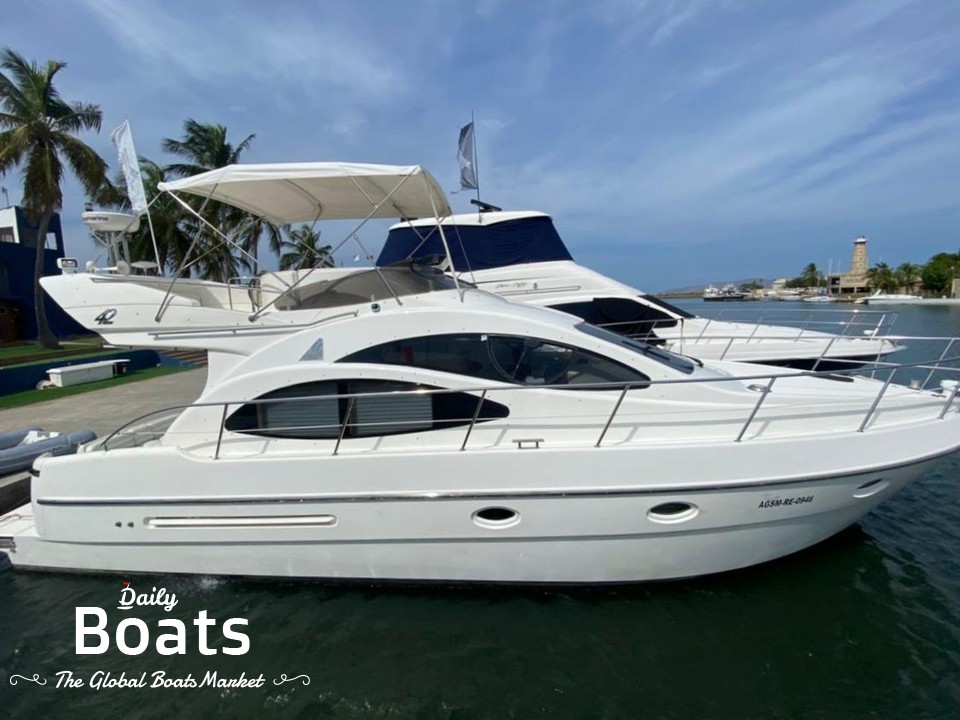 2000 Azimut 42 Flybridge for sale. View price, photos and Buy 2000 ...