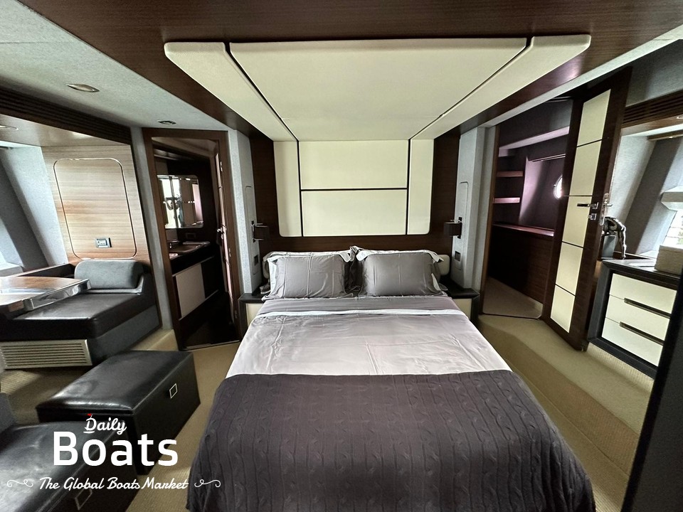 2012 Azimut 72S for sale. View price, photos and Buy 2012 Azimut 72S ...