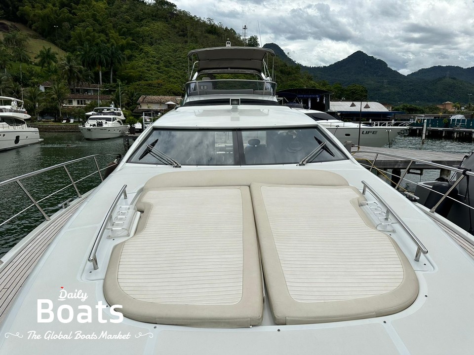 2012 Azimut 72S for sale. View price, photos and Buy 2012 Azimut 72S ...