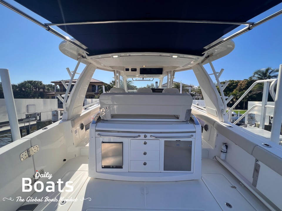 2020 Boston Whaler 420 Outrage for sale. View price, photos and Buy ...