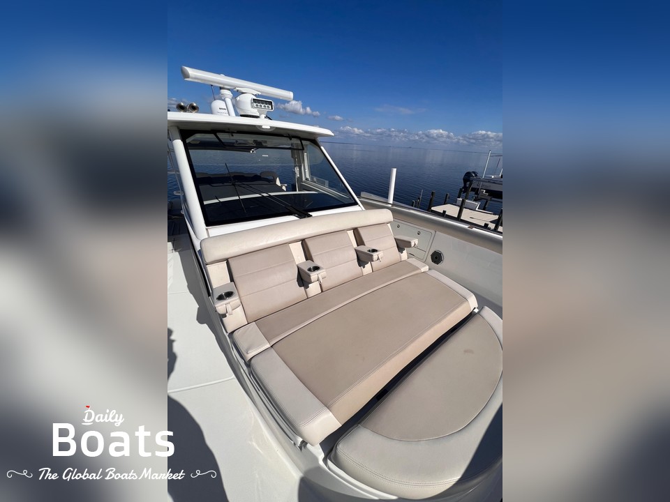 2020 Boston Whaler 420 Outrage for sale. View price, photos and Buy ...