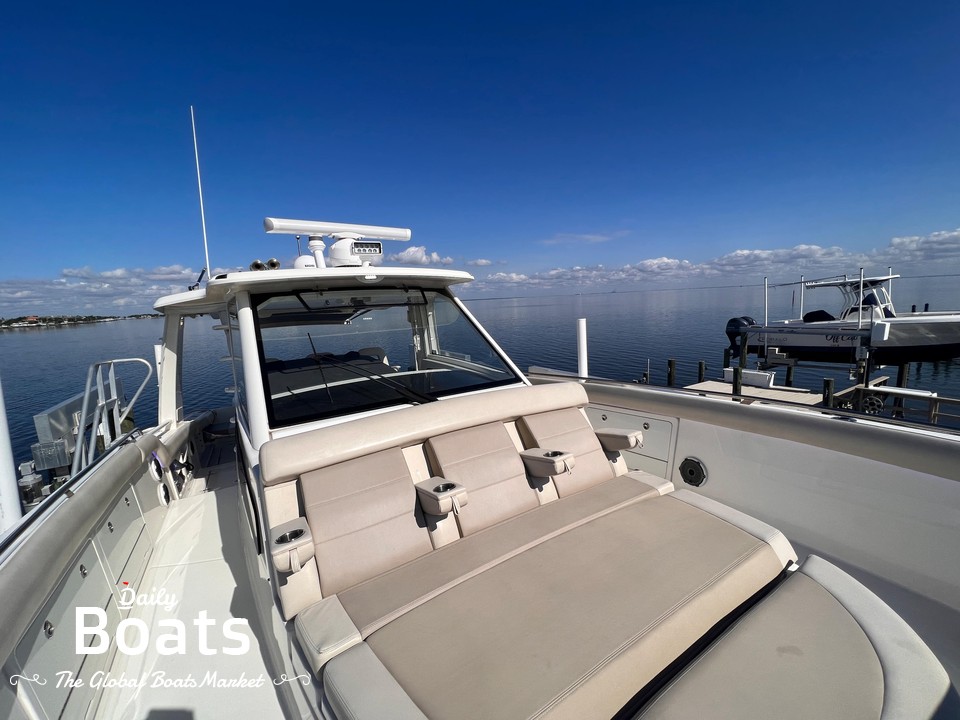 2020 Boston Whaler 420 Outrage for sale. View price, photos and Buy ...