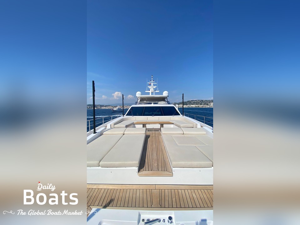 2020 Azimut Grande 35 Meter for sale. View price, photos and Buy 2020 ...