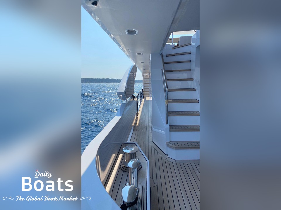 2020 Azimut Grande 35 Meter for sale. View price, photos and Buy 2020 ...