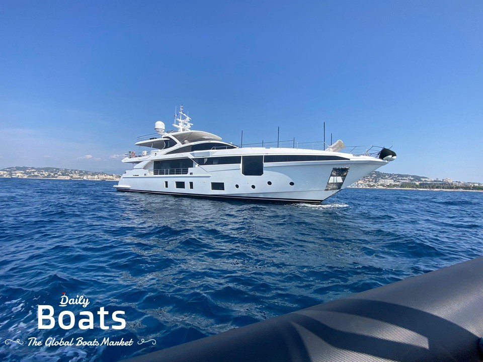 2020 Azimut Grande 35 Meter for sale. View price, photos and Buy 2020 ...