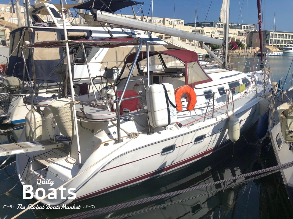 2004 Hunter 44 Ds for sale. View price, photos and Buy 2004 Hunter 44 ...