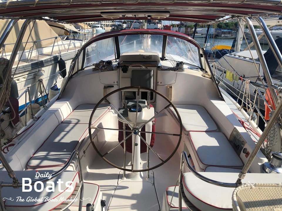 2004 Hunter 44 Ds for sale. View price, photos and Buy 2004 Hunter 44 ...