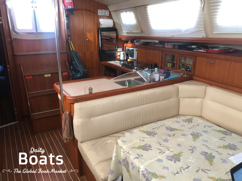 2004 Hunter 44 Ds for sale. View price, photos and Buy 2004 Hunter 44 ...