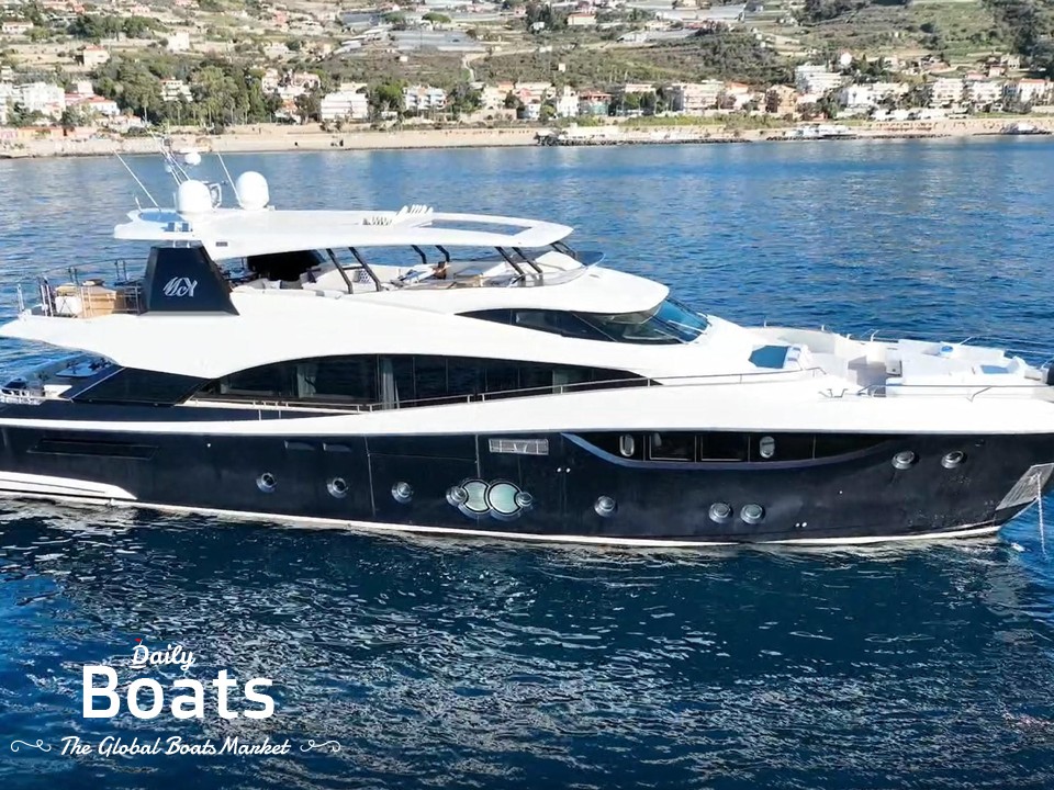 2017 Monte Carlo Yachts Mcy 105 for sale. View price, photos and Buy ...