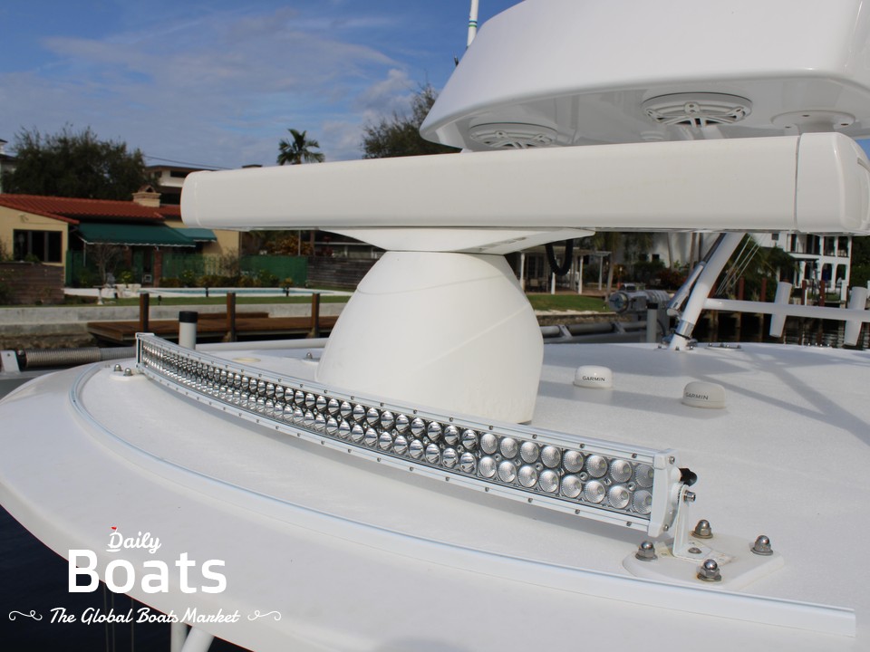 2019 Invincible 42 Center Cabin for sale. View price, photos and Buy ...