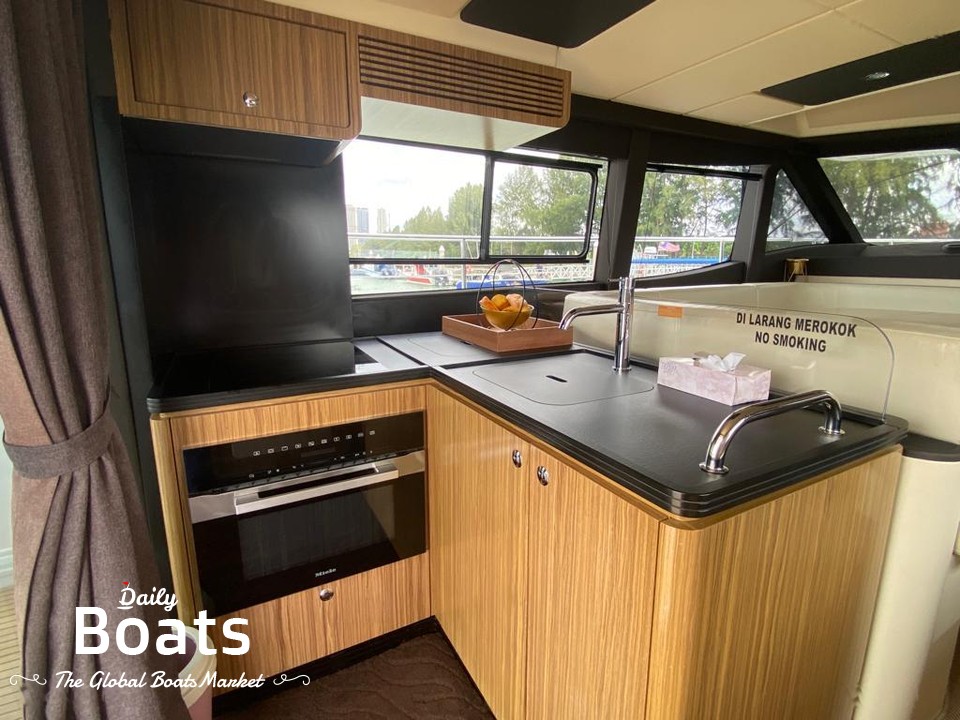 2020 Azimut Magellano 43 for sale. View price, photos and Buy 2020 ...