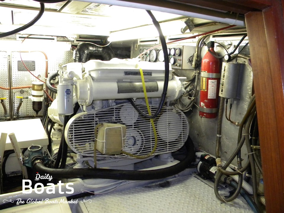 1990 Pace Motor Yacht for sale. View price, photos and Buy 1990 Pace ...