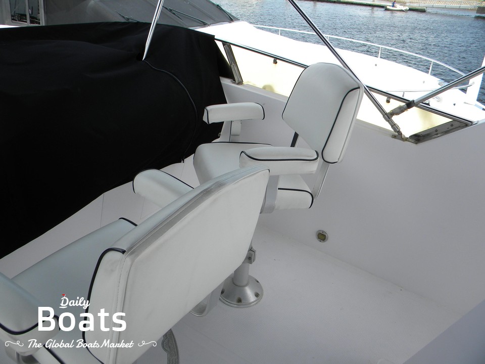 1990 Pace Motor Yacht for sale. View price, photos and Buy 1990 Pace ...