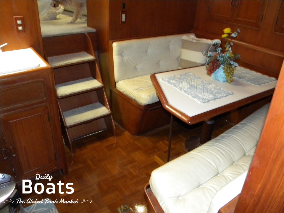 1990 Pace Motor Yacht for sale. View price, photos and Buy 1990 Pace ...