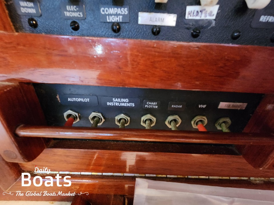 1981 Valiant 47 for sale. View price, photos and Buy 1981 Valiant 47 ...
