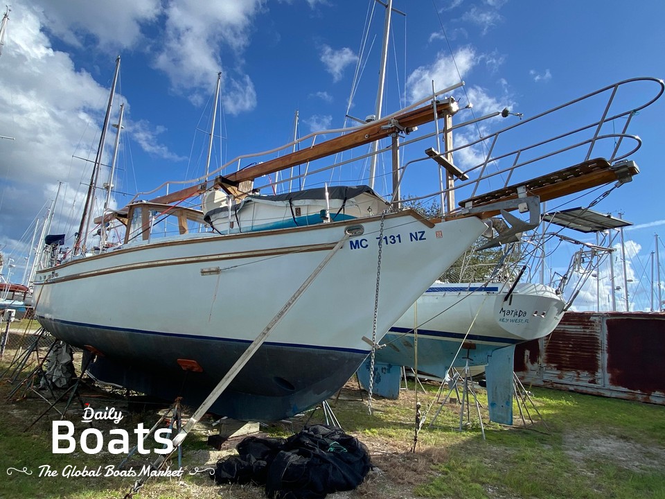 1991 Bruce Roberts 40 Spray for sale. View price, photos and Buy 1991 ...