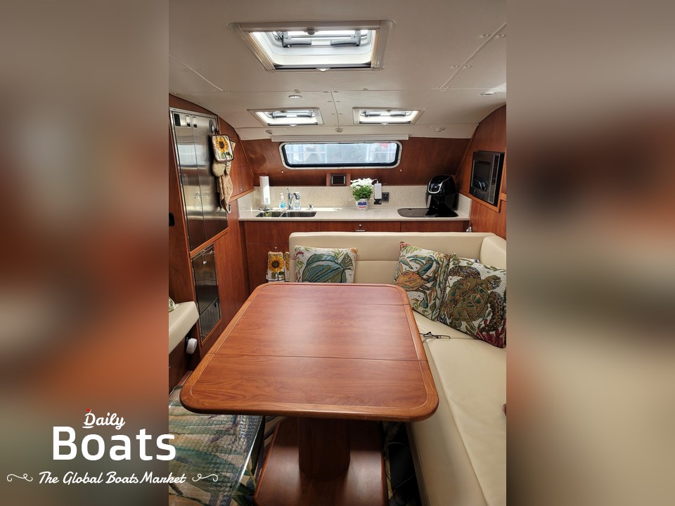 2018 Endeavour Catamaran 440 Hybrid for sale. View price, photos and ...