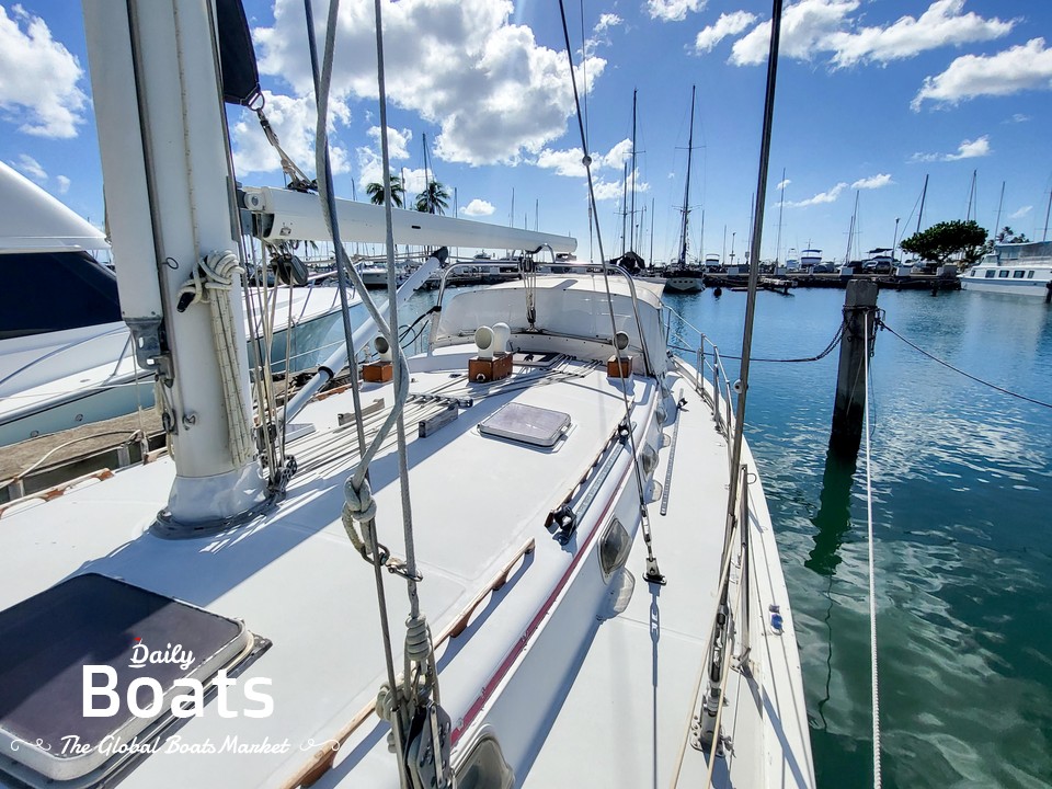 1982 Valiant 47 for sale. View price, photos and Buy 1982 Valiant 47 ...