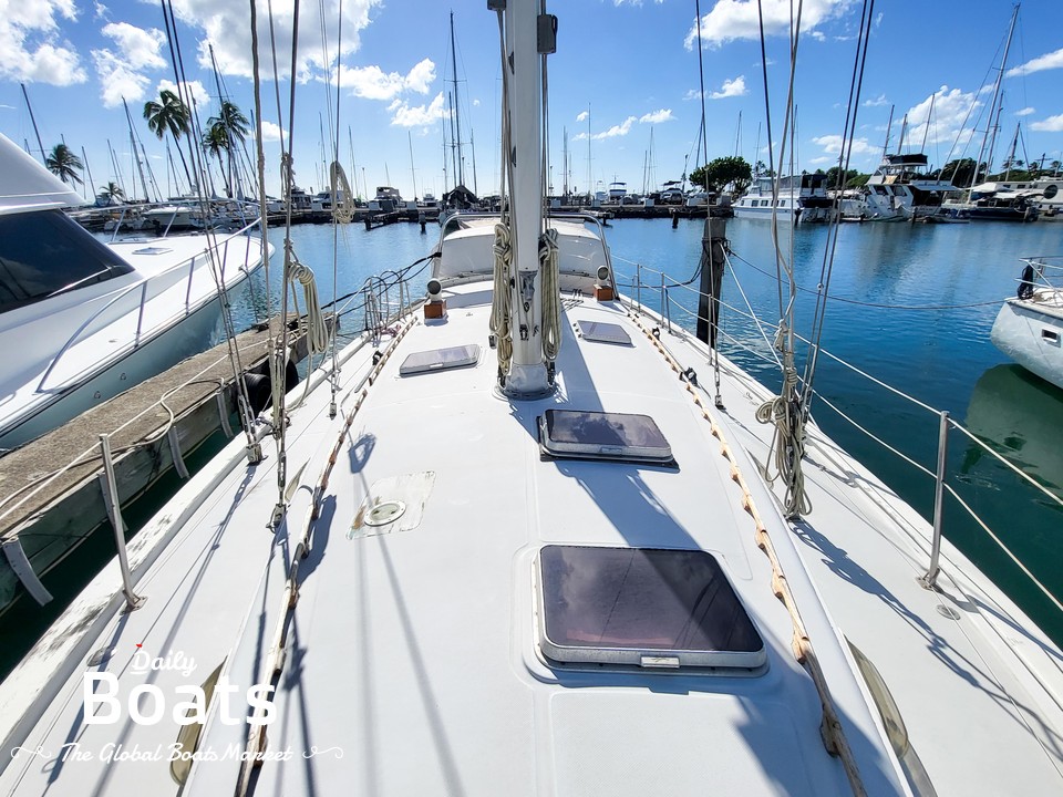 1982 Valiant 47 for sale. View price, photos and Buy 1982 Valiant 47 ...