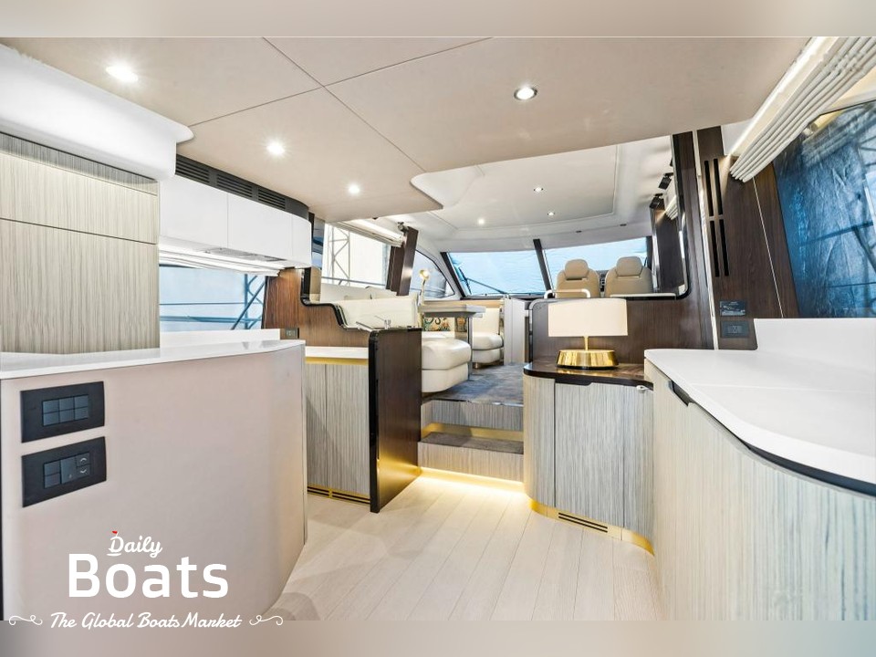 2019 Azimut 55 Flybridge for sale. View price, photos and Buy 2019 ...