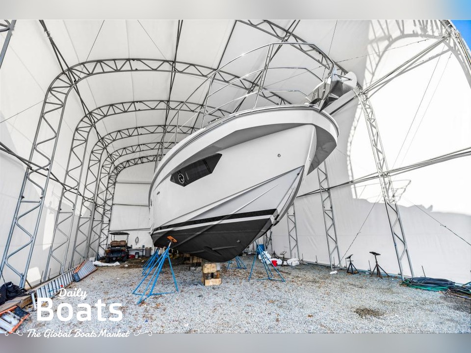 2019 Azimut 55 Flybridge for sale. View price, photos and Buy 2019 ...