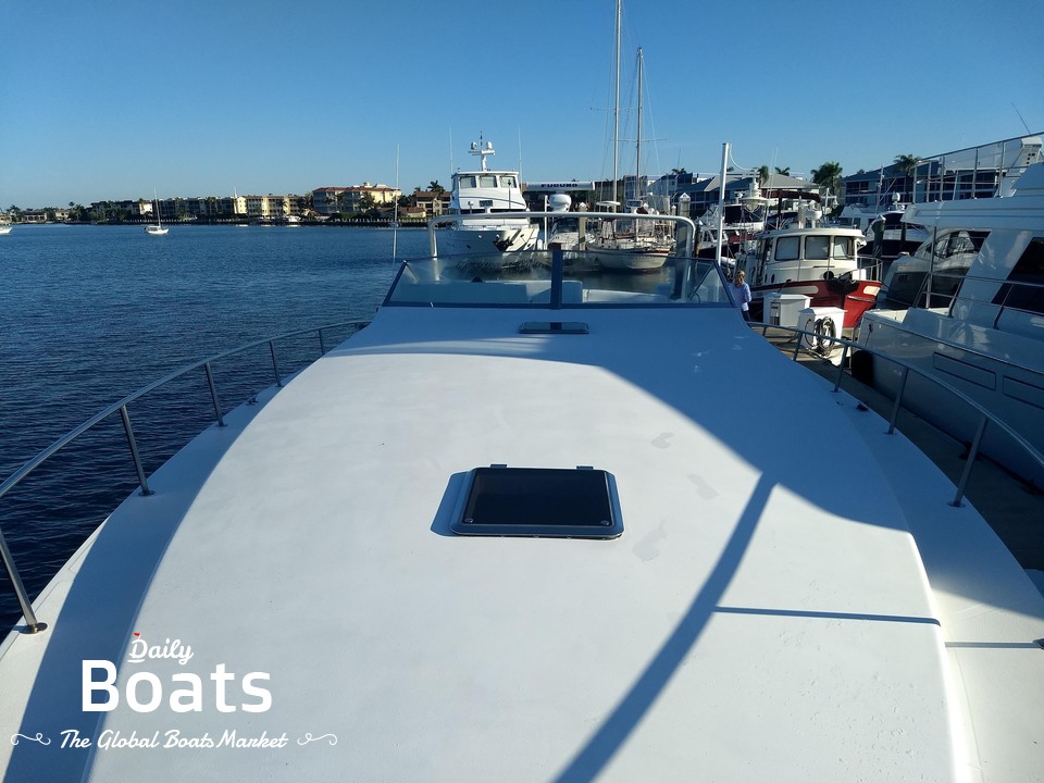 2001 Cary Express 70 for sale. View price, photos and Buy 2001 Cary ...