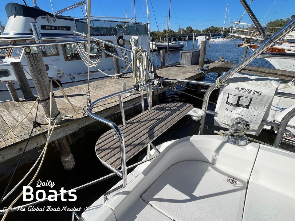 2007 Hunter 44 Deck Salon for sale. View price, photos and Buy 2007 ...