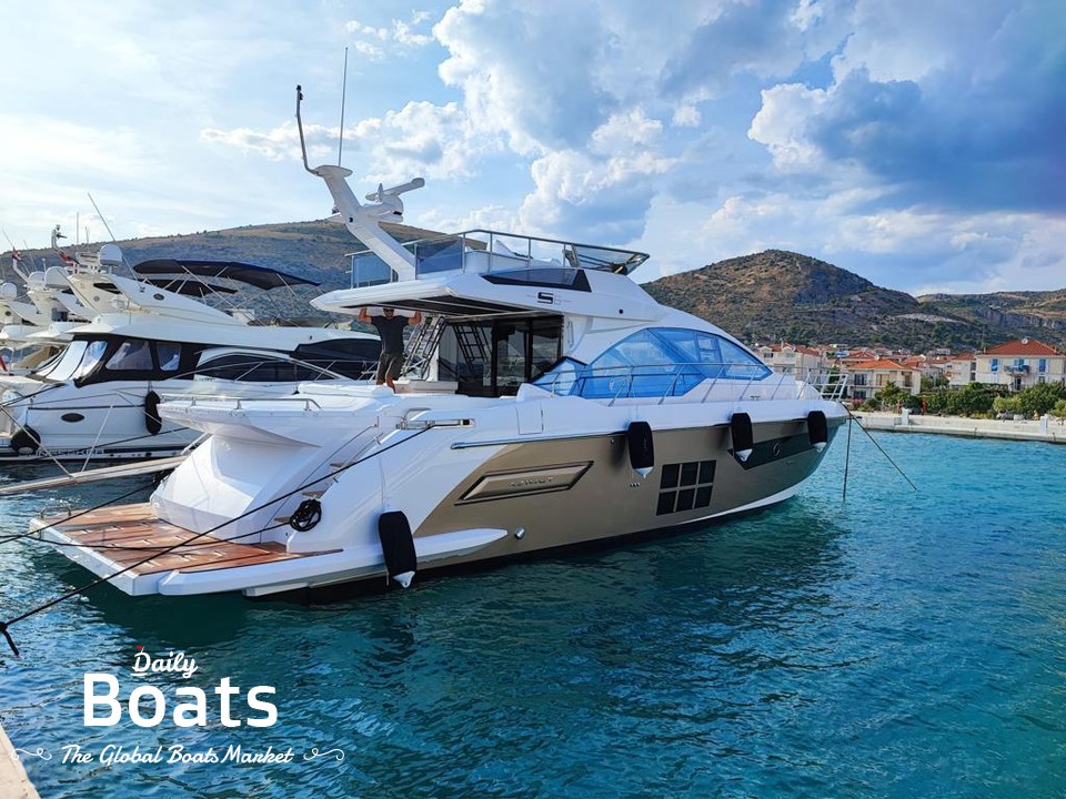 2022 Azimut S6 Sportfly for sale. View price, photos and Buy 2022 Azimut S6 Sportfly #453626