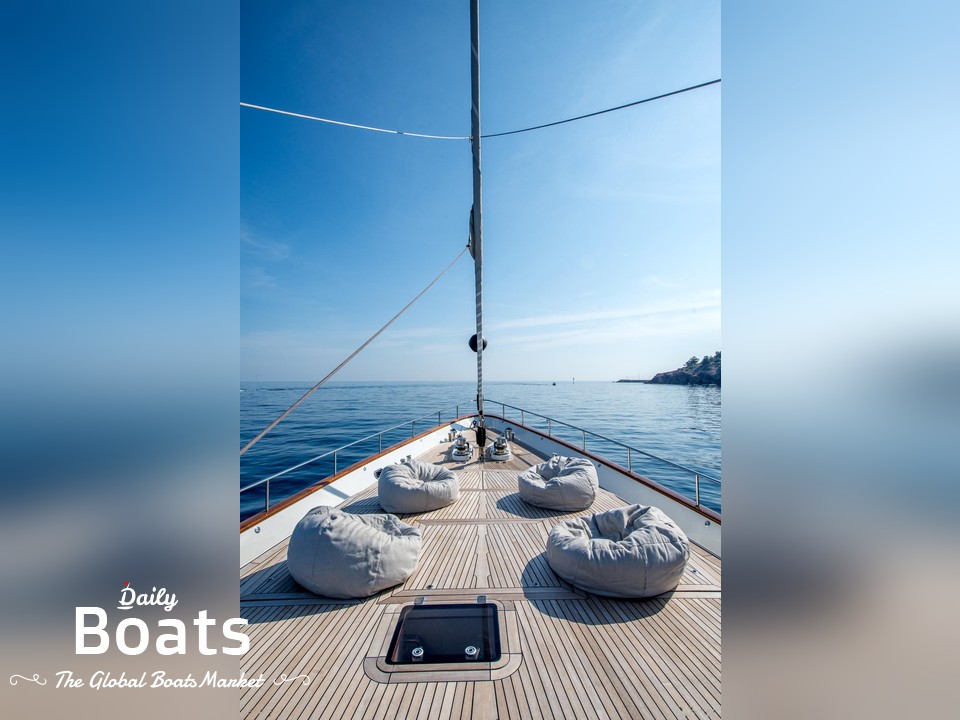 2006 Custom Dutch Yacht Builders 121Ft for sale. View price, photos and ...