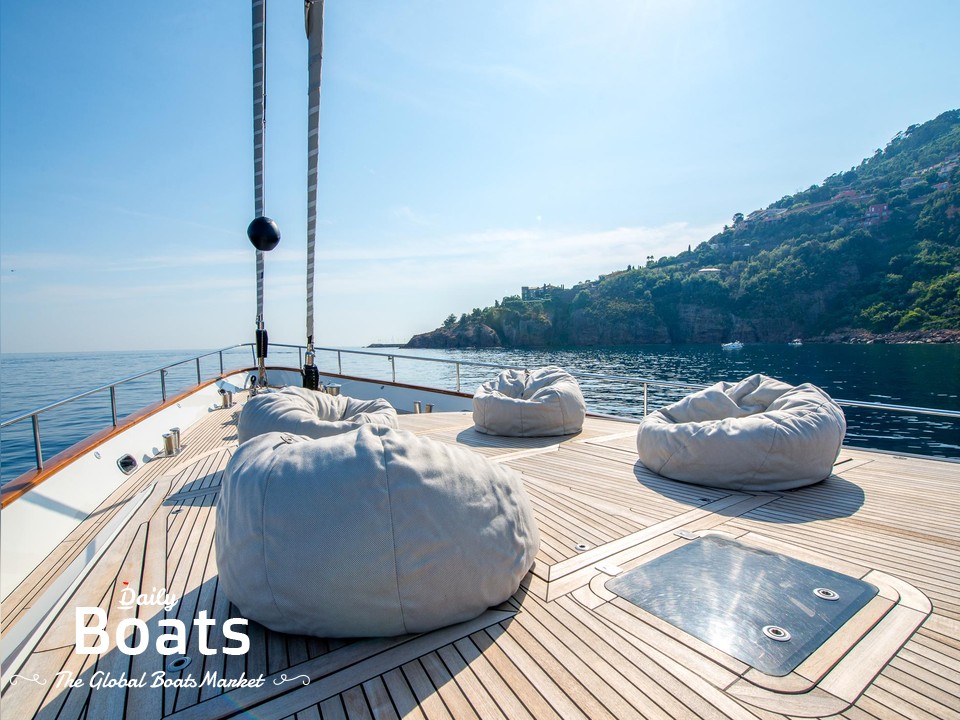 2006 Custom Dutch Yacht Builders 121Ft for sale. View price, photos and ...