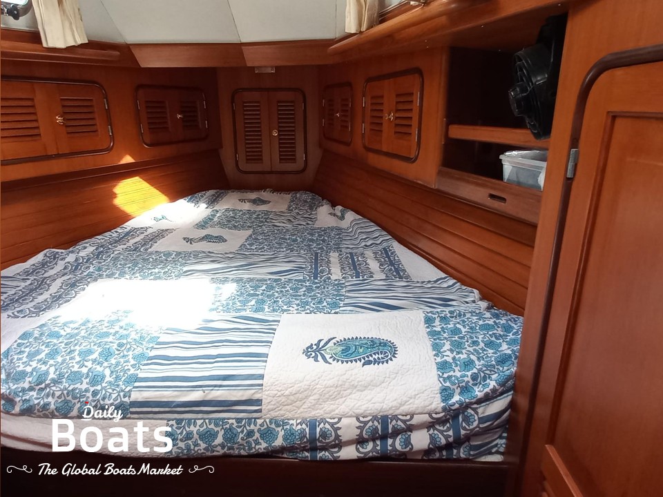 2000 Passport 470 for sale. View price, photos and Buy 2000 Passport ...