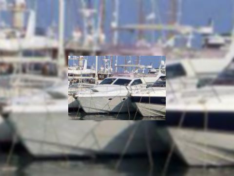 1989 Ferretti 52 Altura for sale. View price, photos and Buy 1989 ...