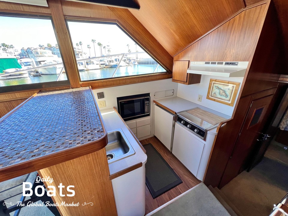 1988 Hatteras 48 Convertible for sale. View price, photos and Buy 1988 ...