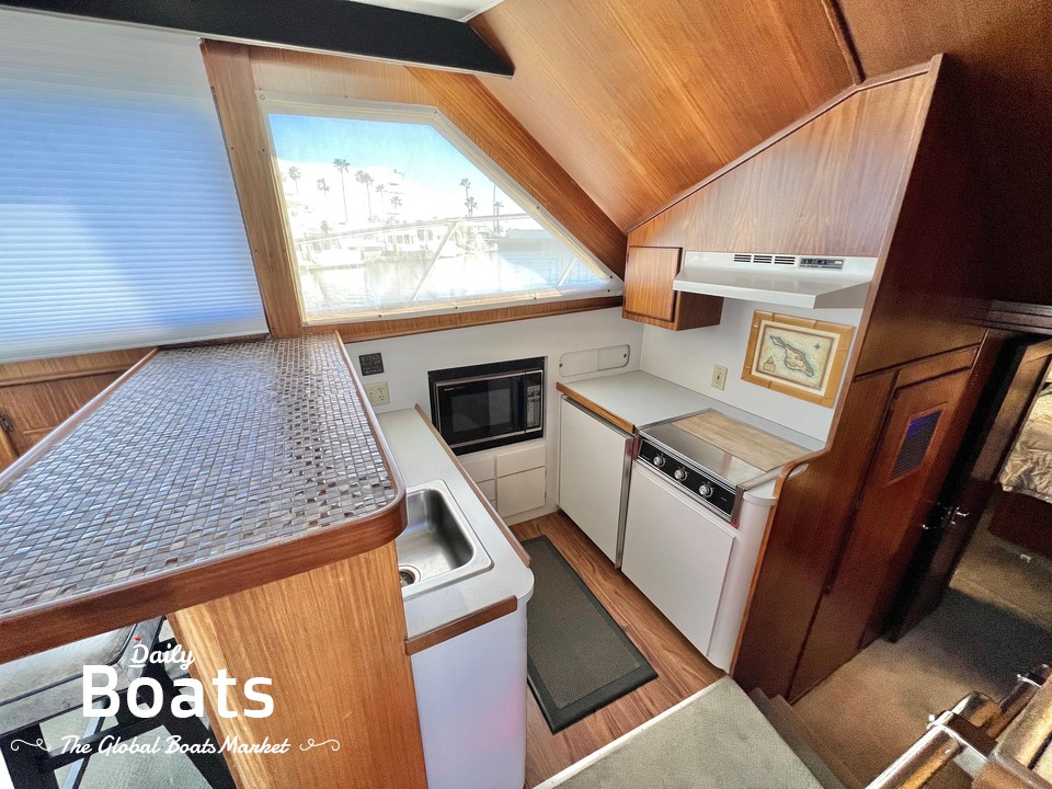 1988 Hatteras 48 Convertible for sale. View price, photos and Buy 1988 ...