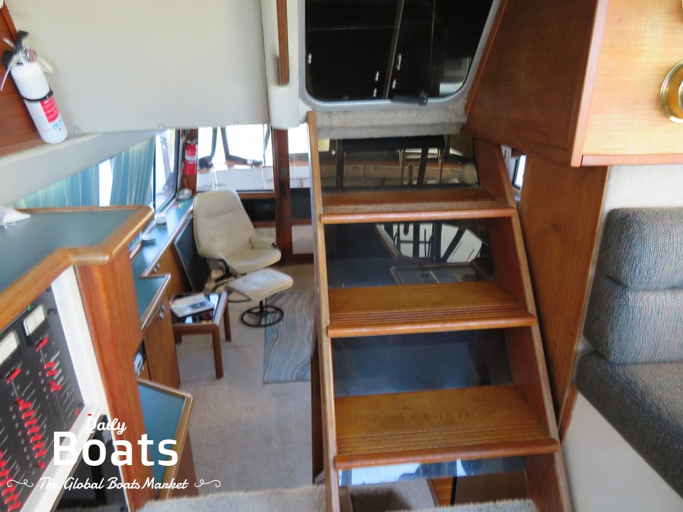 1989 Bayliner 4588 Pilothouse for sale. View price, photos and Buy 1989 ...