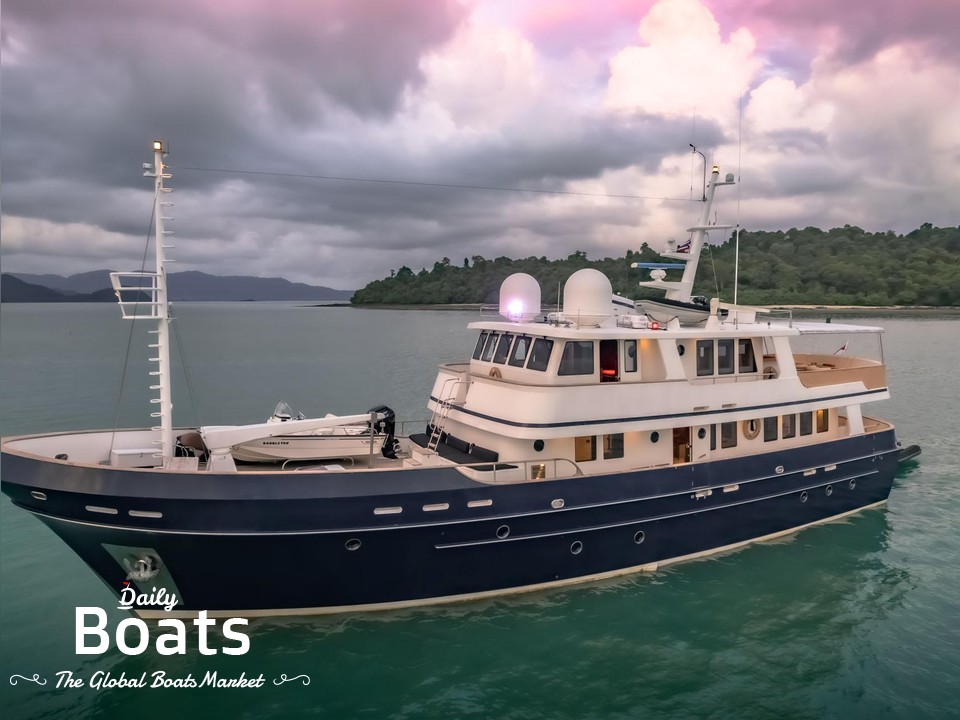 1999 Cheoy Lee Expedition 90 for sale. View price, photos and Buy 1999 ...