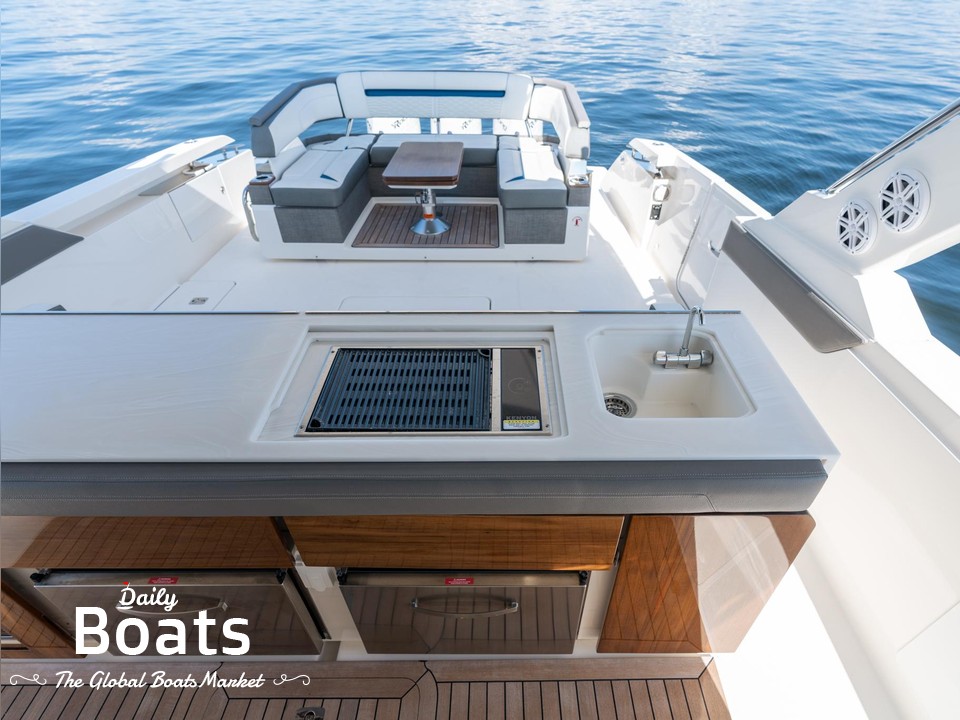 2021 Tiara Yachts 43 Ls for sale. View price, photos and Buy 2021 Tiara ...