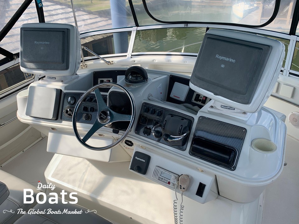 1997 Carver 500 Cockpit Motor Yacht for sale. View price, photos and ...
